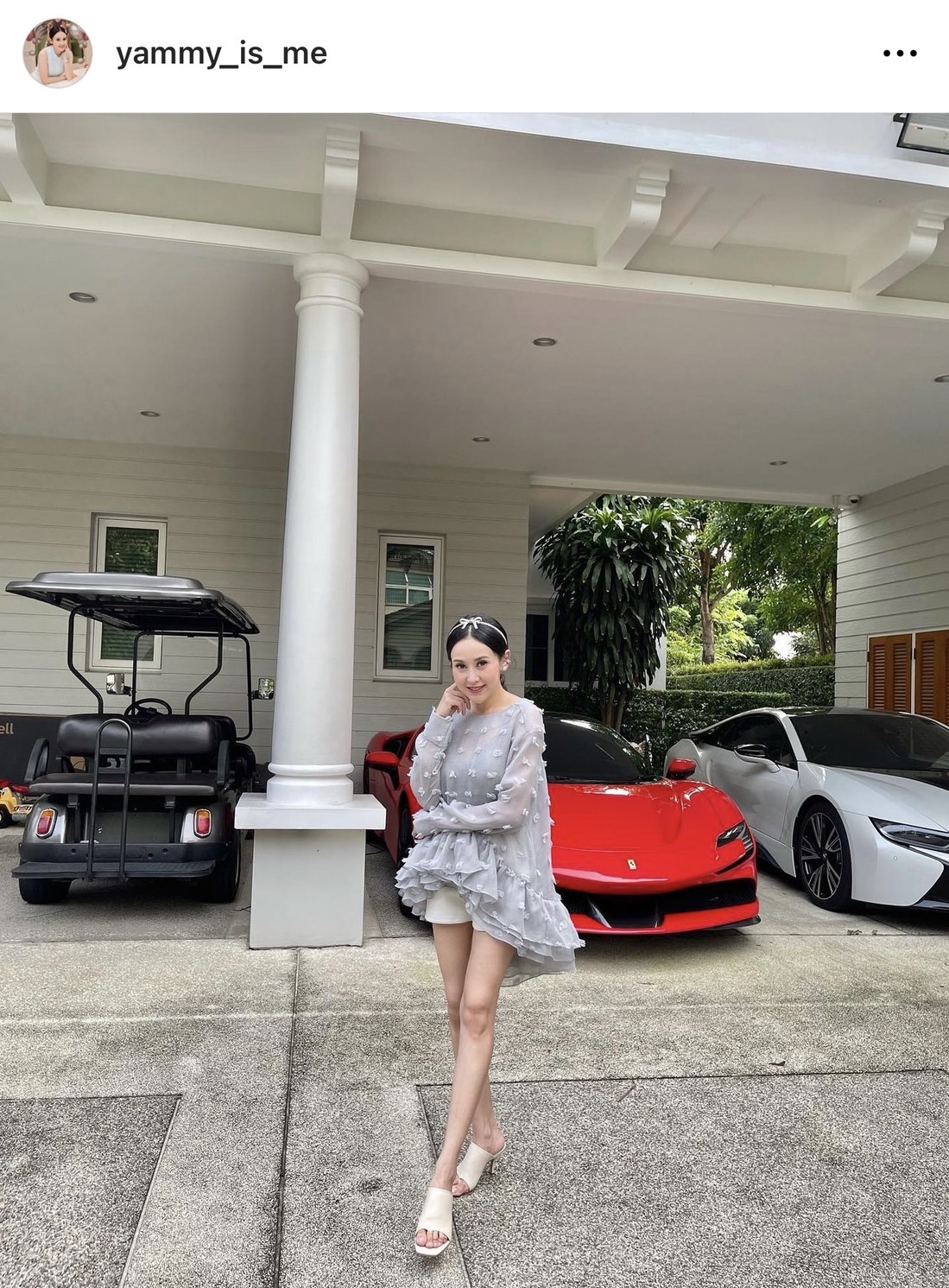 รู้จัก "แยม ธมลพรรณ์" อดีตนางเอกละครพื้นบ้าน ถูกจับกุมพร้อมสามีเอี่ยวเว็บพนัน