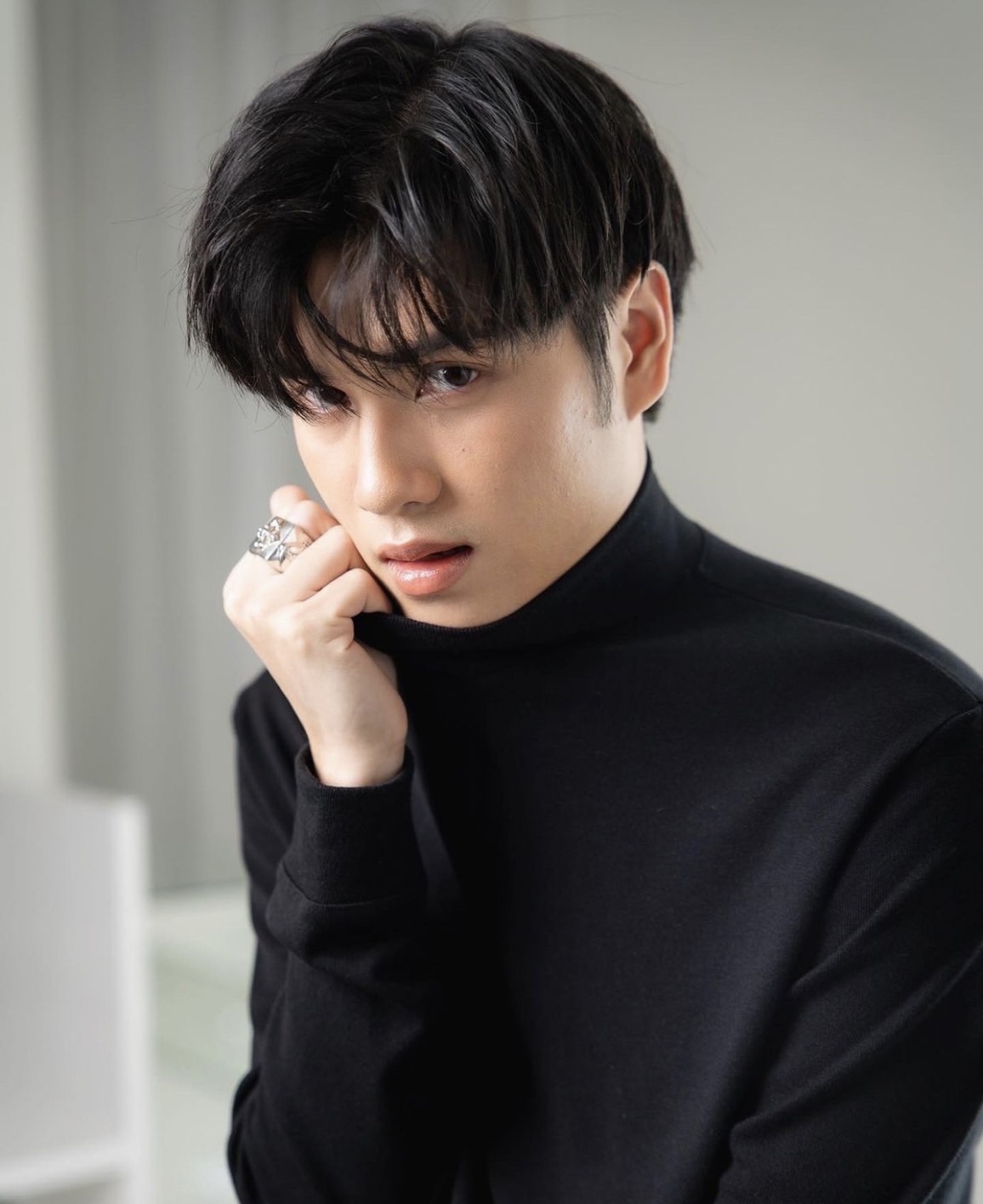 โควิด-19 ลามหนัก "แพร-เชน ณัฐวัฒน์","มาร์ค ปาหุณ" คนบันเทิงติดเชื้อเพิ่ม